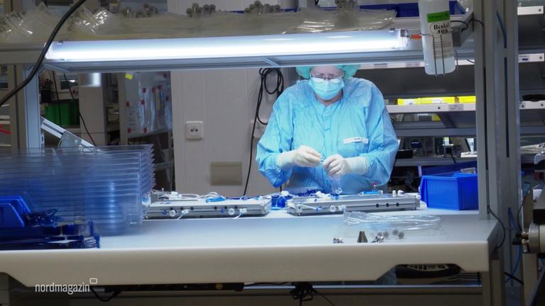 Teterow: Baubeginn für neue Miltenyi-Produktionshalle | tagesschau.de