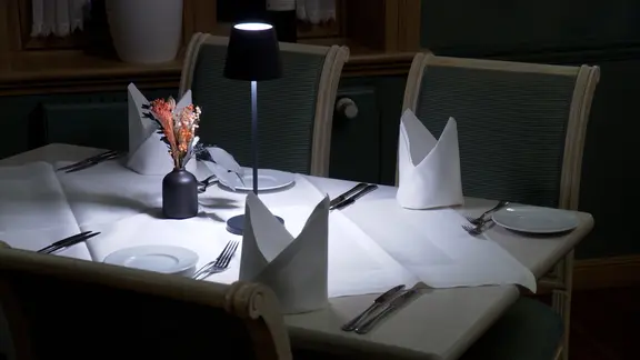 All-You-Can-Eat: Wie beim Buffet weniger Essen im Müll landet | ndr.de