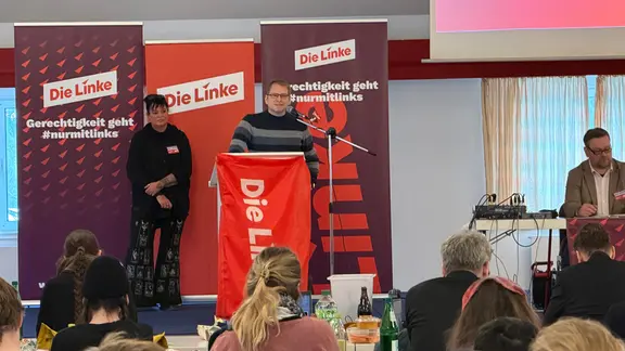 Die Linke in SH: Neue Landesspitze bei Parteitag gewählt | ndr.de