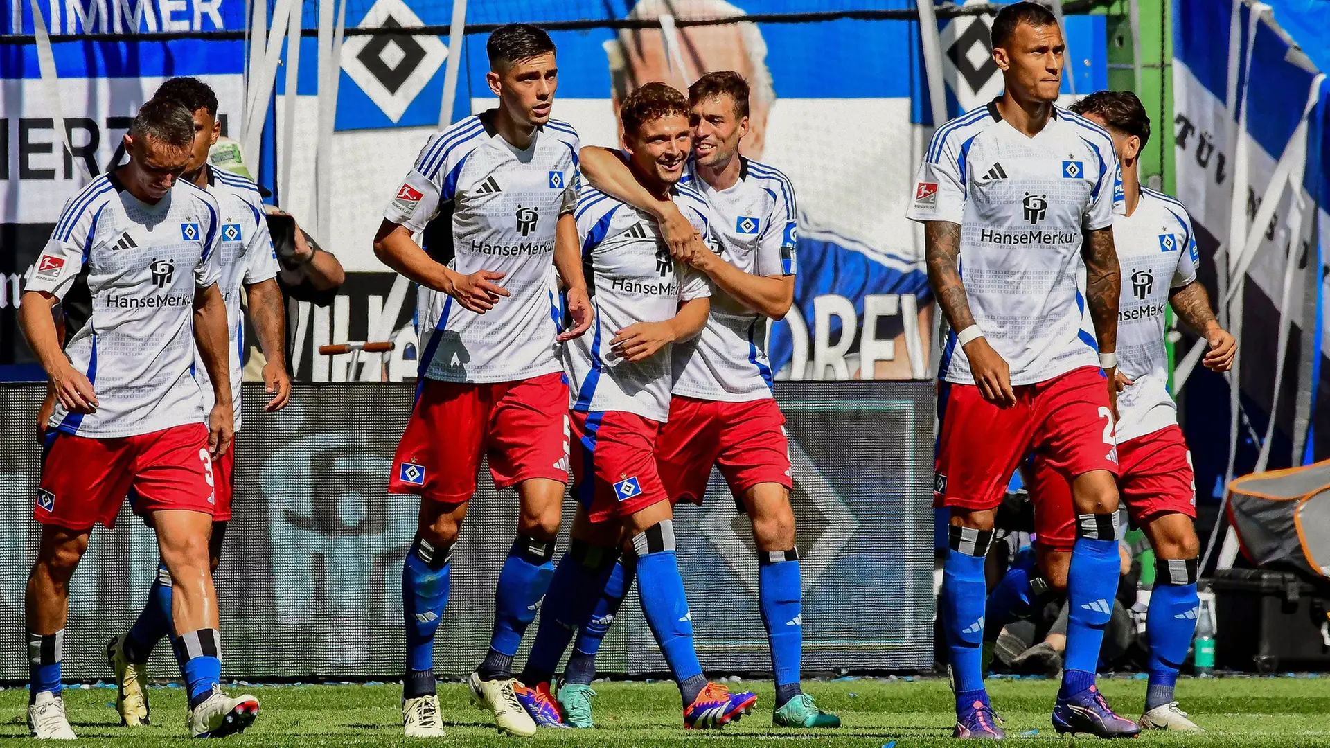 HSV will gegen Regensburg "mit aller Macht drei Punkte" - Meffert ...