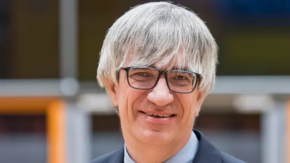 Pianist Víkingur Ólafsson über Beethoven, Glenn Gould und Familienleben ...