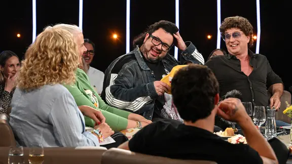 Podcaster Katharina Mahrenholtz, Daniel Kaiser und Jan Ehlert | ndr.de