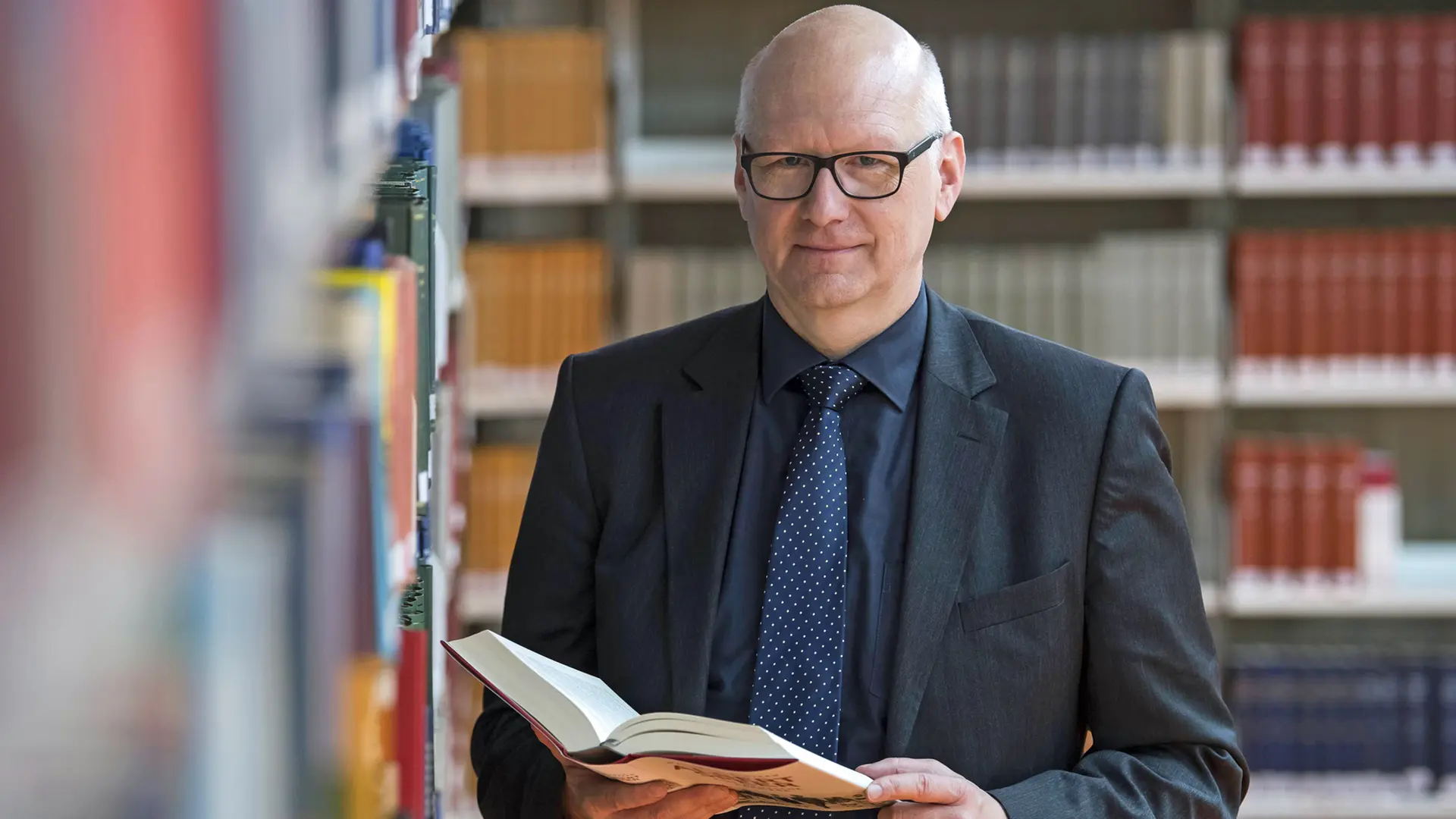 Historiker zu 80 Jahren Kriegsende: "Wissen ist wichtiger denn je" | ndr.de