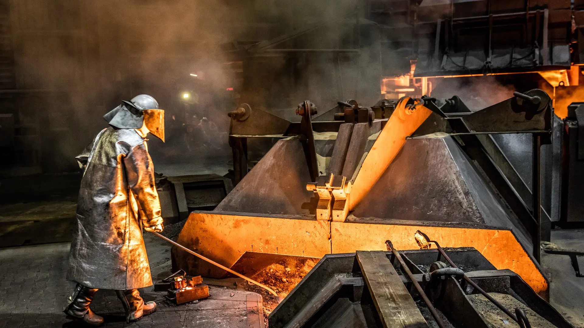 Stahl für Rüstungsindustrie: Salzgitter AG bekommt Zulassung | ndr.de