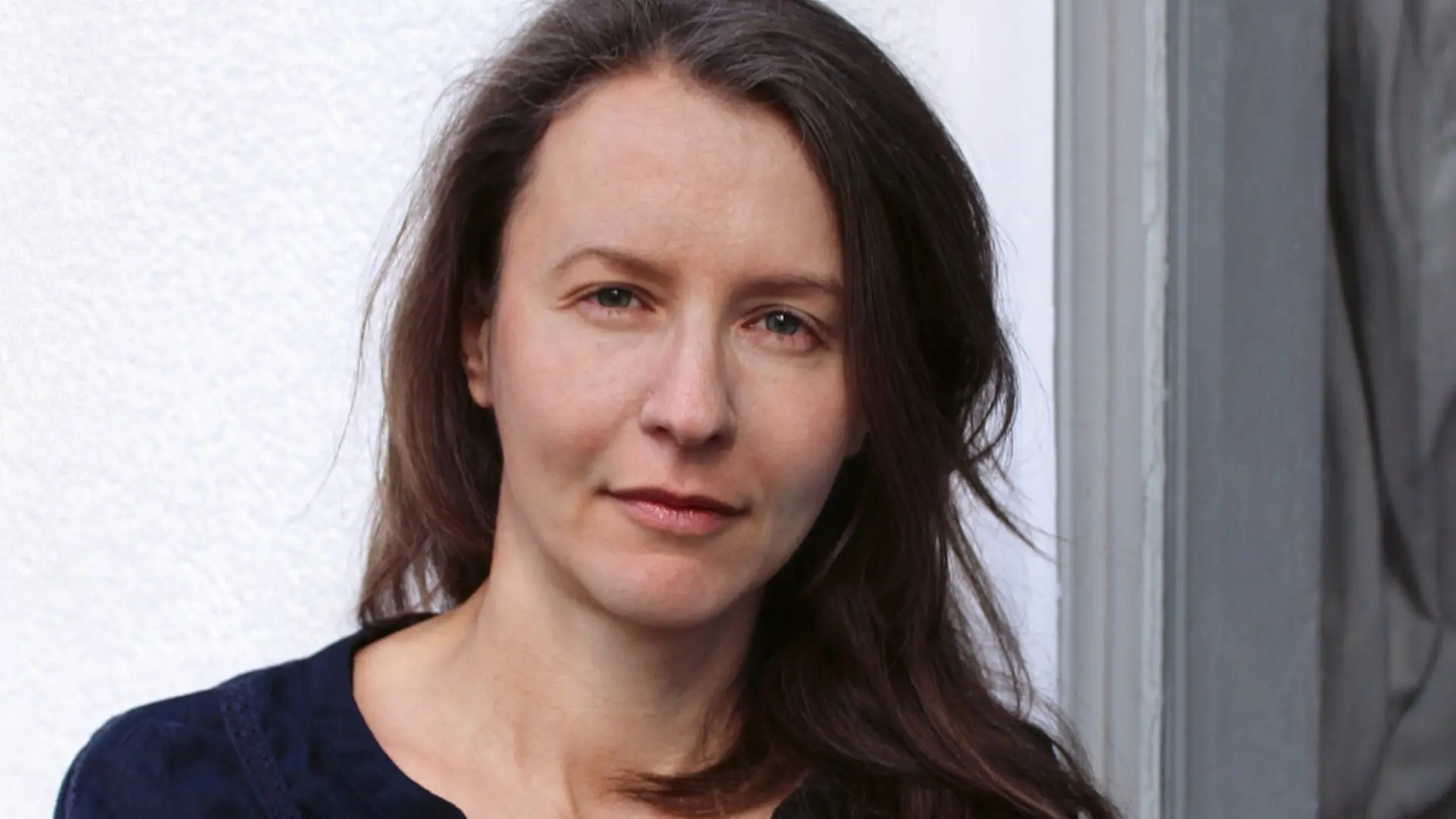 Am Morgen vorgelesen: Alina Bronsky liest aus ihrem Essay "Essen" | ndr.de