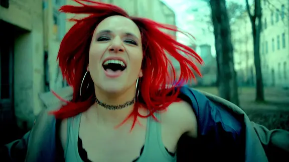 Würdiges Abschiedsgeschenk: Album "Mut zur Liebe" von AnNa R. erscheint ...