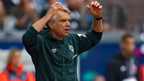 Tennis: Ella Seidel besiegt Weltranglistenelfte Navarro | ndr.de