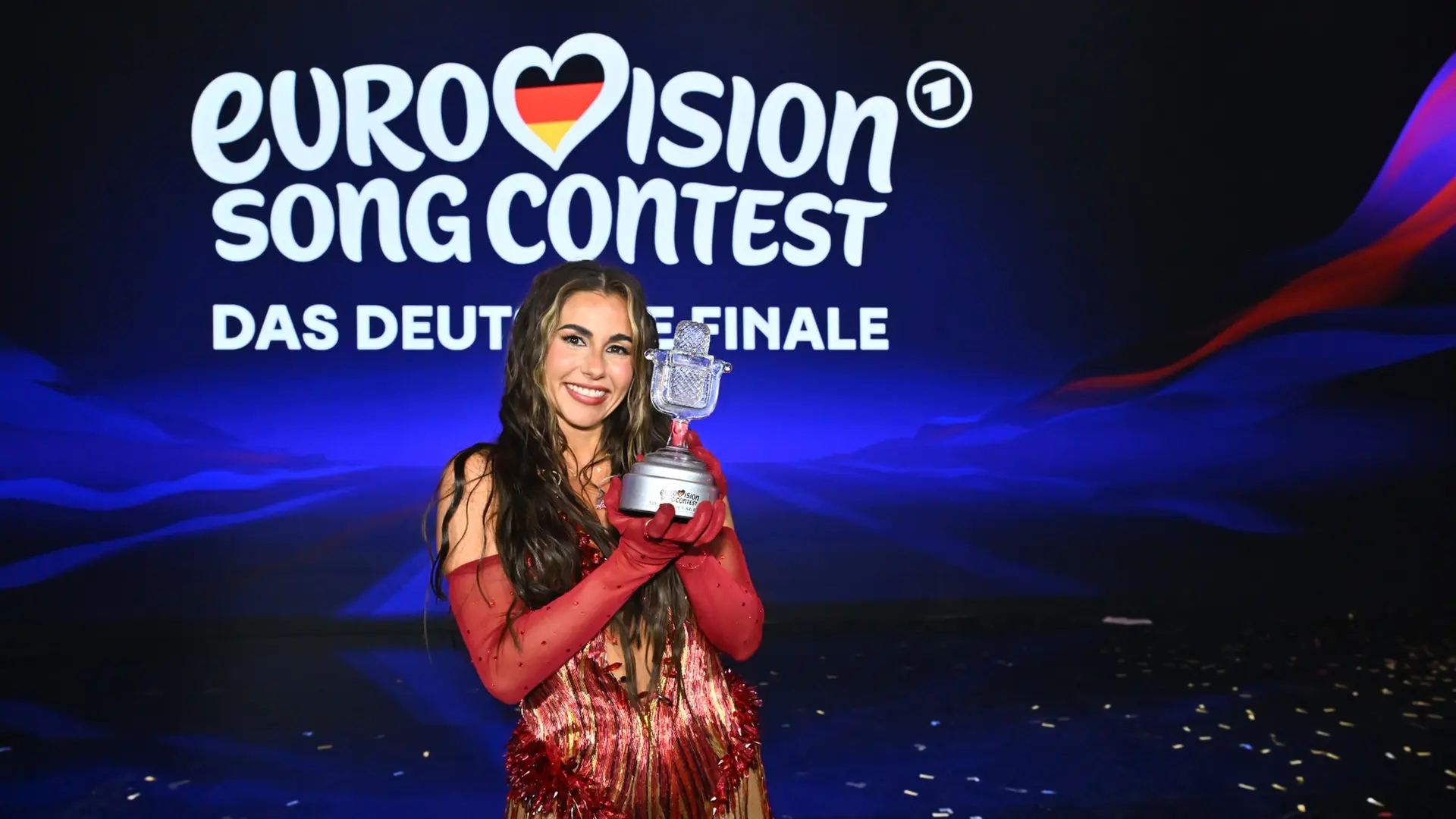 ESC Update: Fire! Fire! Sarah Engels startet für Deutschland beim ESC ...