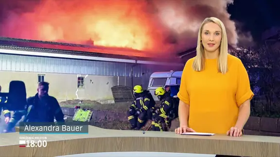 Kiel erstrahlt in buntem Lichtermeer | ndr.de