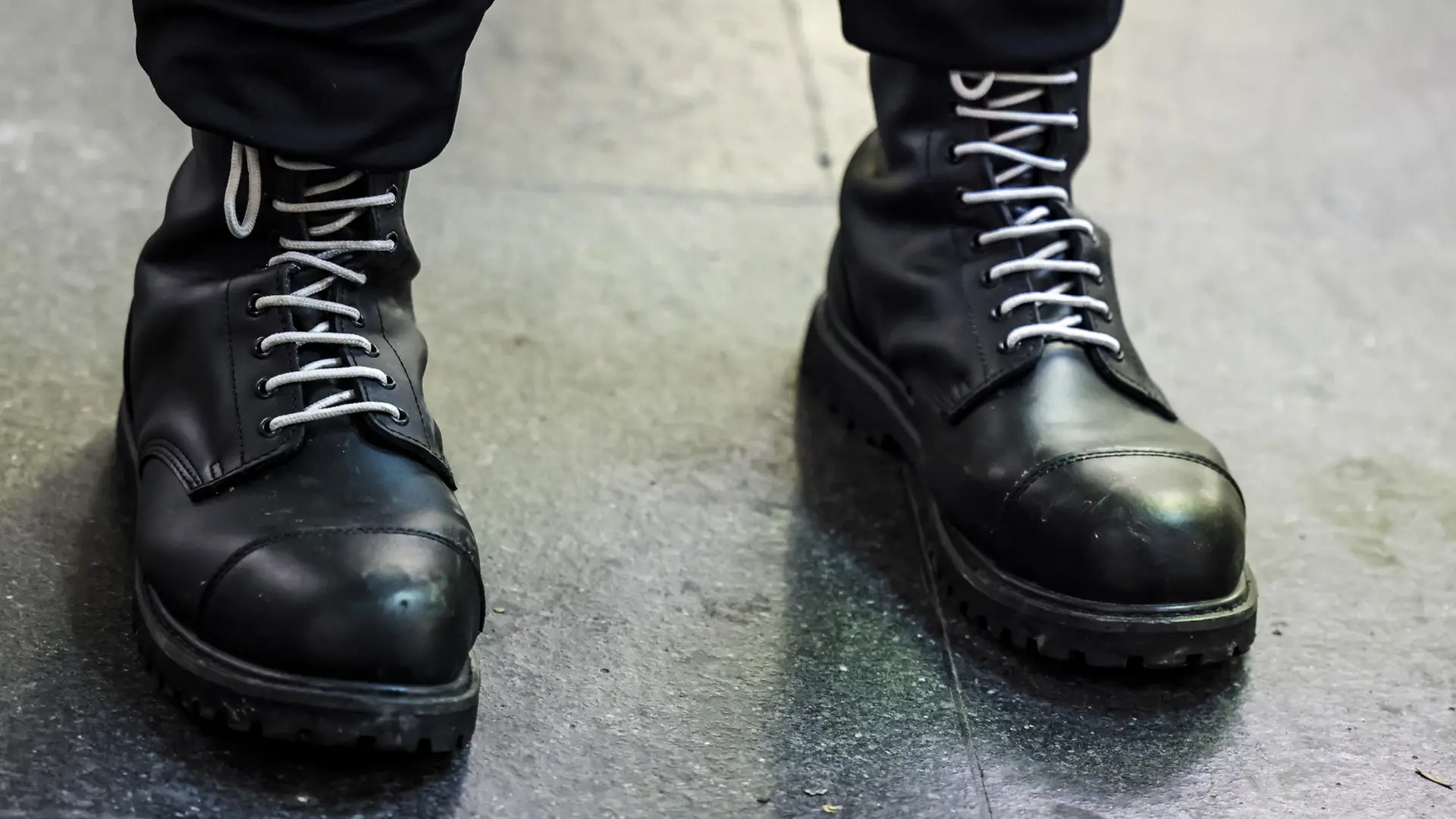 Radikalisierung im Internet: Junge Rechte werben um Nachwuchs | ndr.de