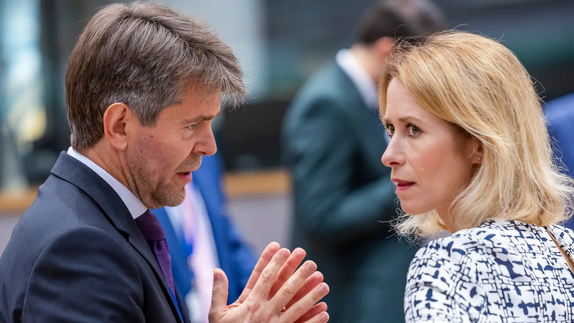 Sex srilanka xxx i sent a message to her she asked for