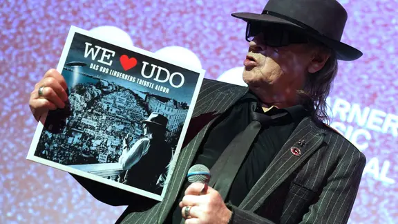 "We Love Udo": Tribute-Album von Tokio Hotel bis Peter Maffay | ndr.de