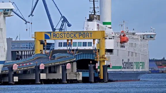 Legionellen: Greifswalder frustriert über wochenlanges Duschverbot | ndr.de