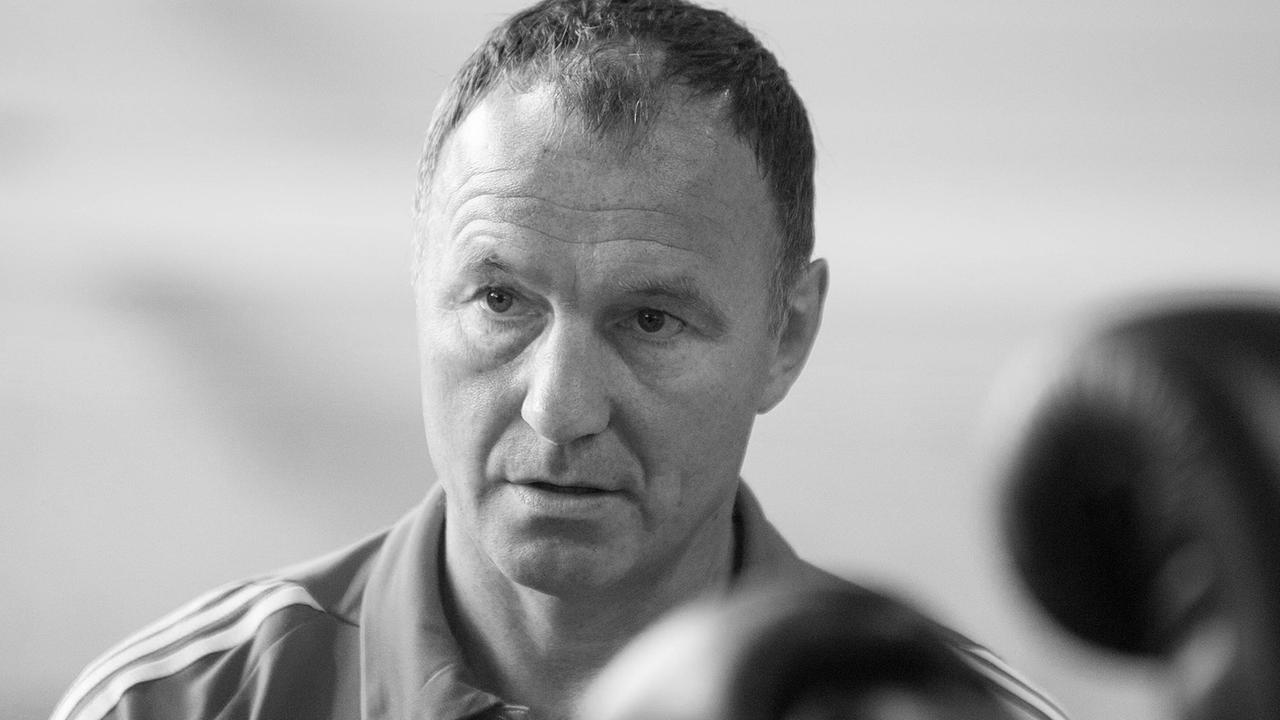 Boxtrainer-Legende Michael Timm ist tot | sportschau.de