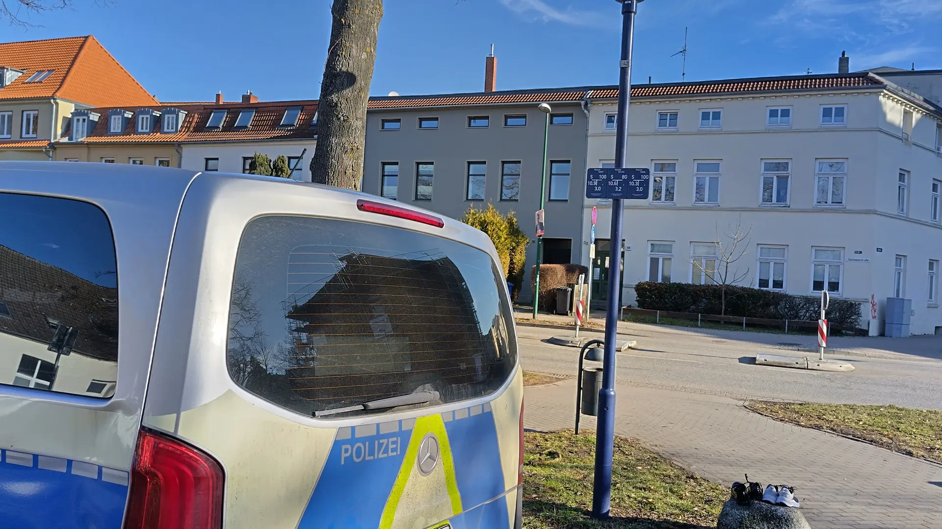 Mehrere Verletzte: Polizei in Wismar fasst 20-jährigen Angreifer | ndr.de