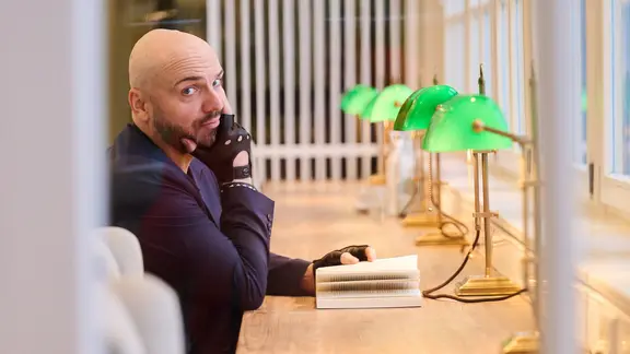 "Stadelmann liest Höcke": Comedian sorgt für humorvolle ...