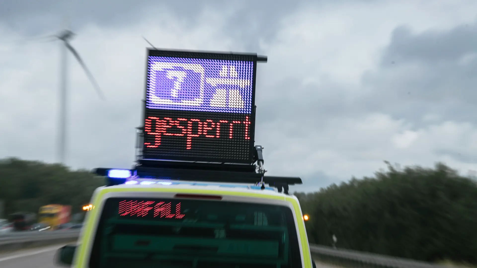 A7 nach Lkw-Brand wieder frei: Langer Stau durch Sperrung | ndr.de