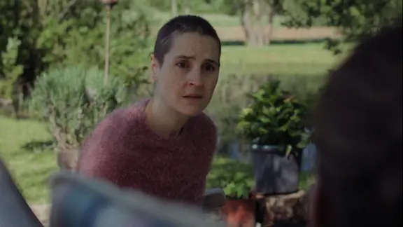 Jennifer Sabel und Mala Emde erhalten Deutschen Schauspielpreis | ndr.de