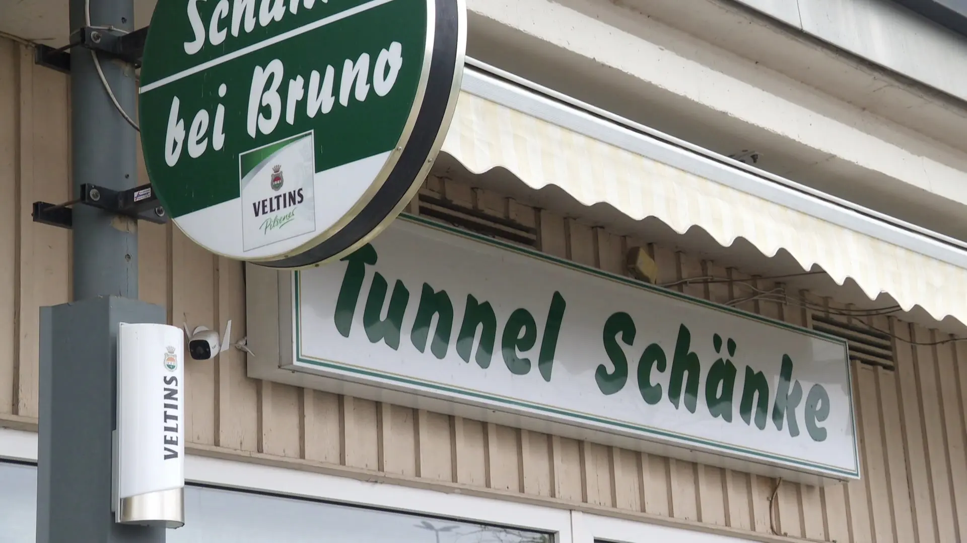 Wie geht es VW-Beschäftigten? Zu Gast in der "Tunnelschänke" | ndr.de