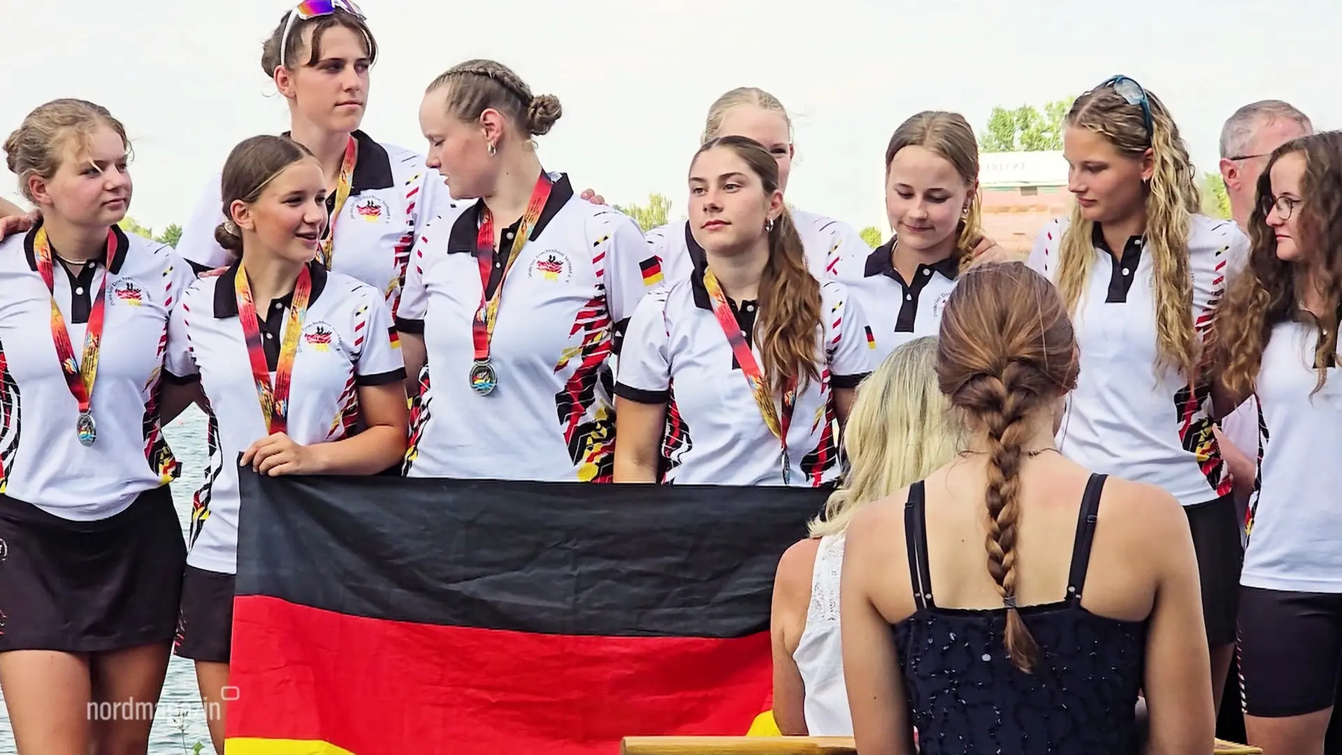 Drachenboot-WM: Deutsche Junioren holen sechs Medaillen | ndr.de