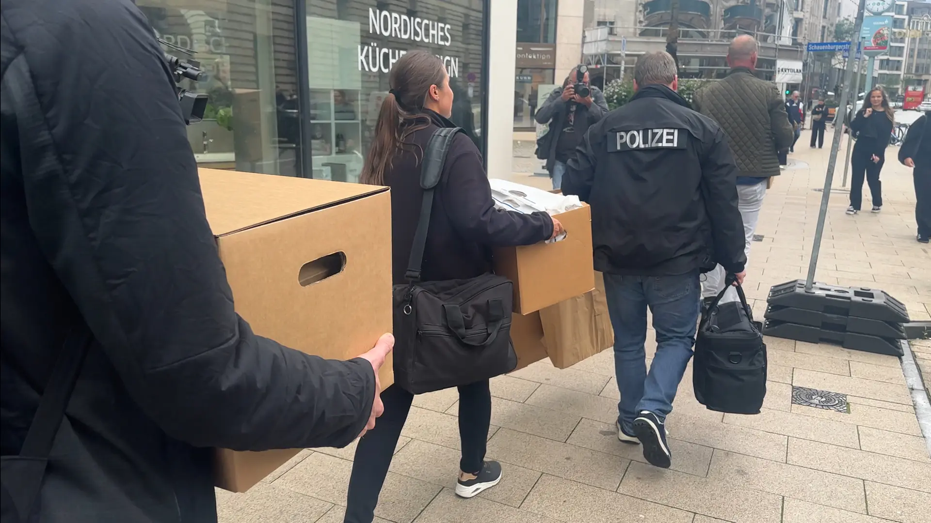 Fall Block: Razzia gegen Ex-BND-Chef Hanning in Hamburg | ndr.de