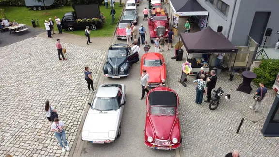 Oldtimertage in Einbeck: 220 Klassiker an drei Tagen | ndr.de