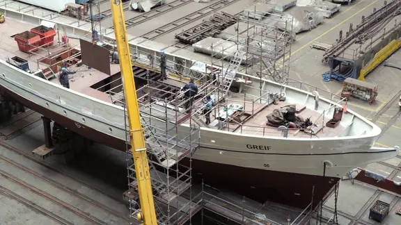 Flugabwehr für Ostsee: Beschaffung der Fregatte F127 startet | ndr.de