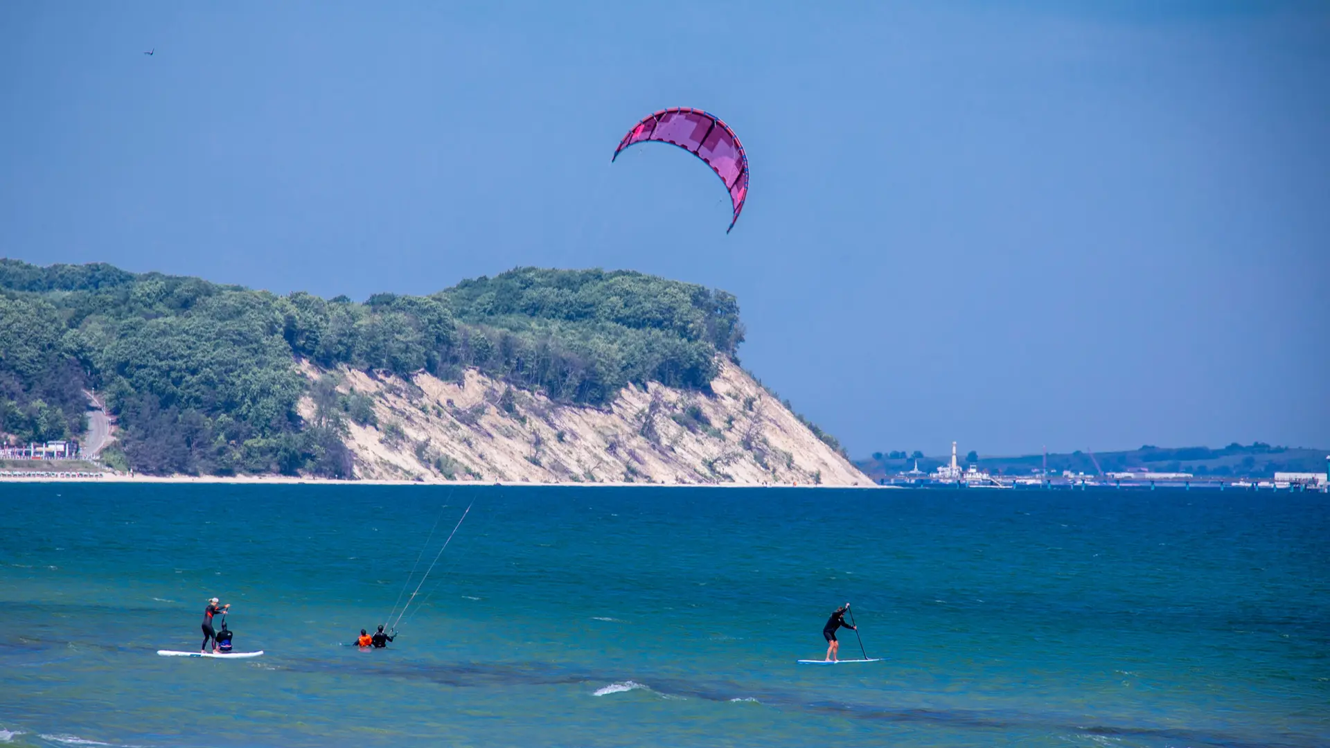 Eroggay she’s pretty much one of those Asian club girls