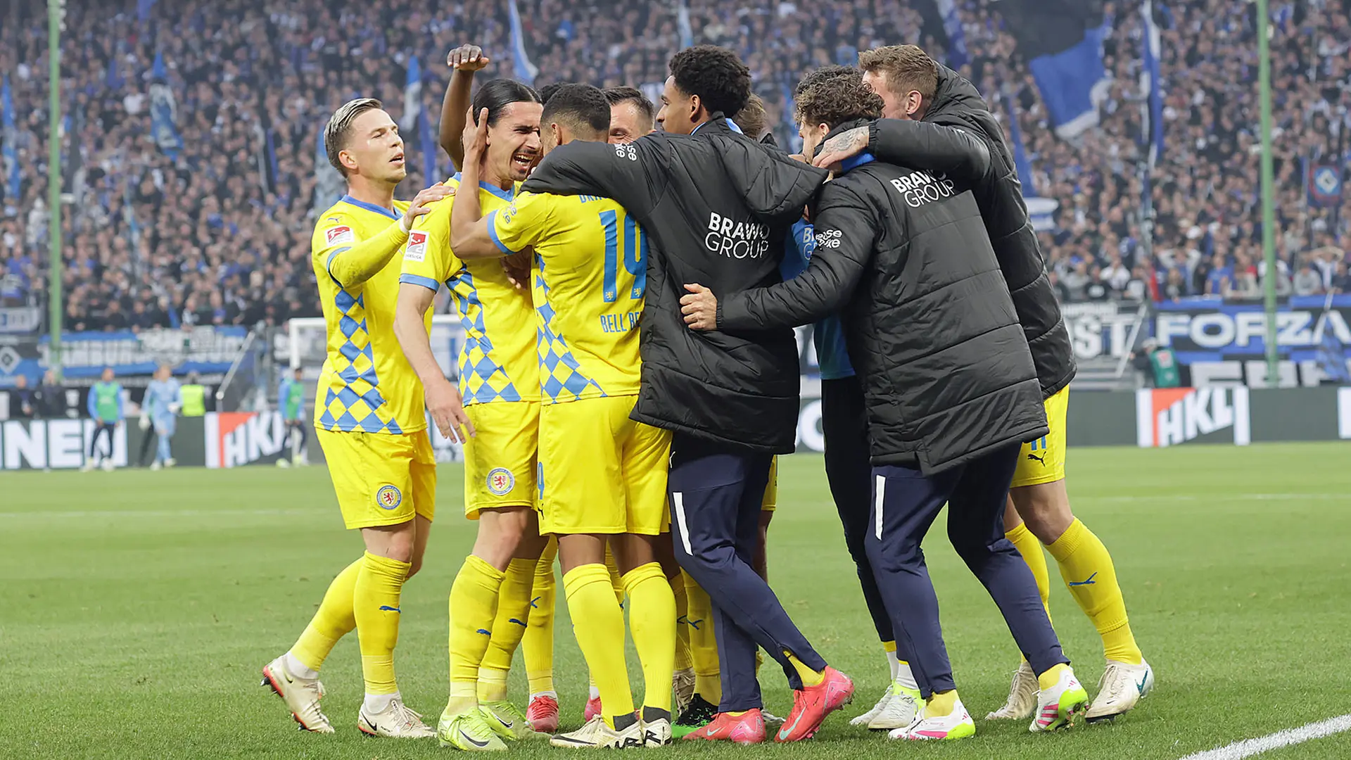 Eintracht-Sieg beim HSV: BTSV mit weiterem Rückenwind im Abstiegskampf ...