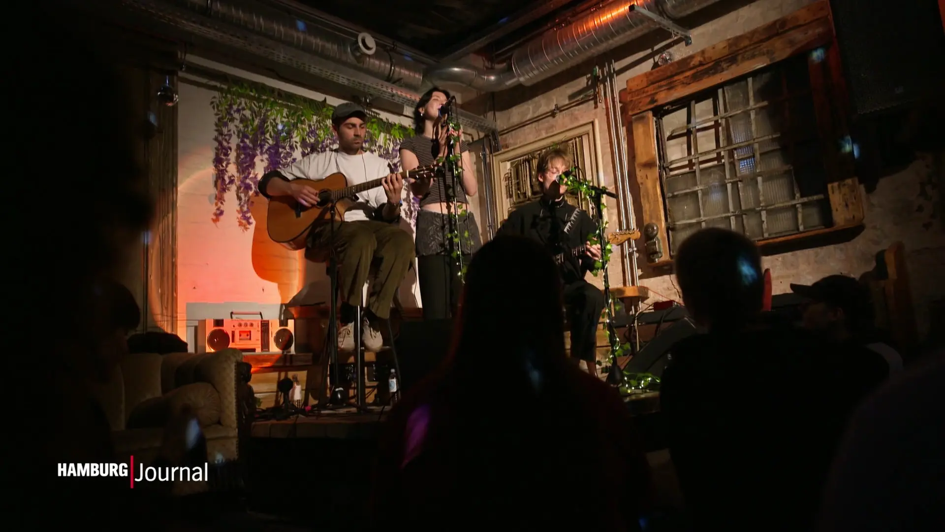 "Vogelnest" in Ottensen: Eine Bühne für Hamburgs Newcomer | ndr.de