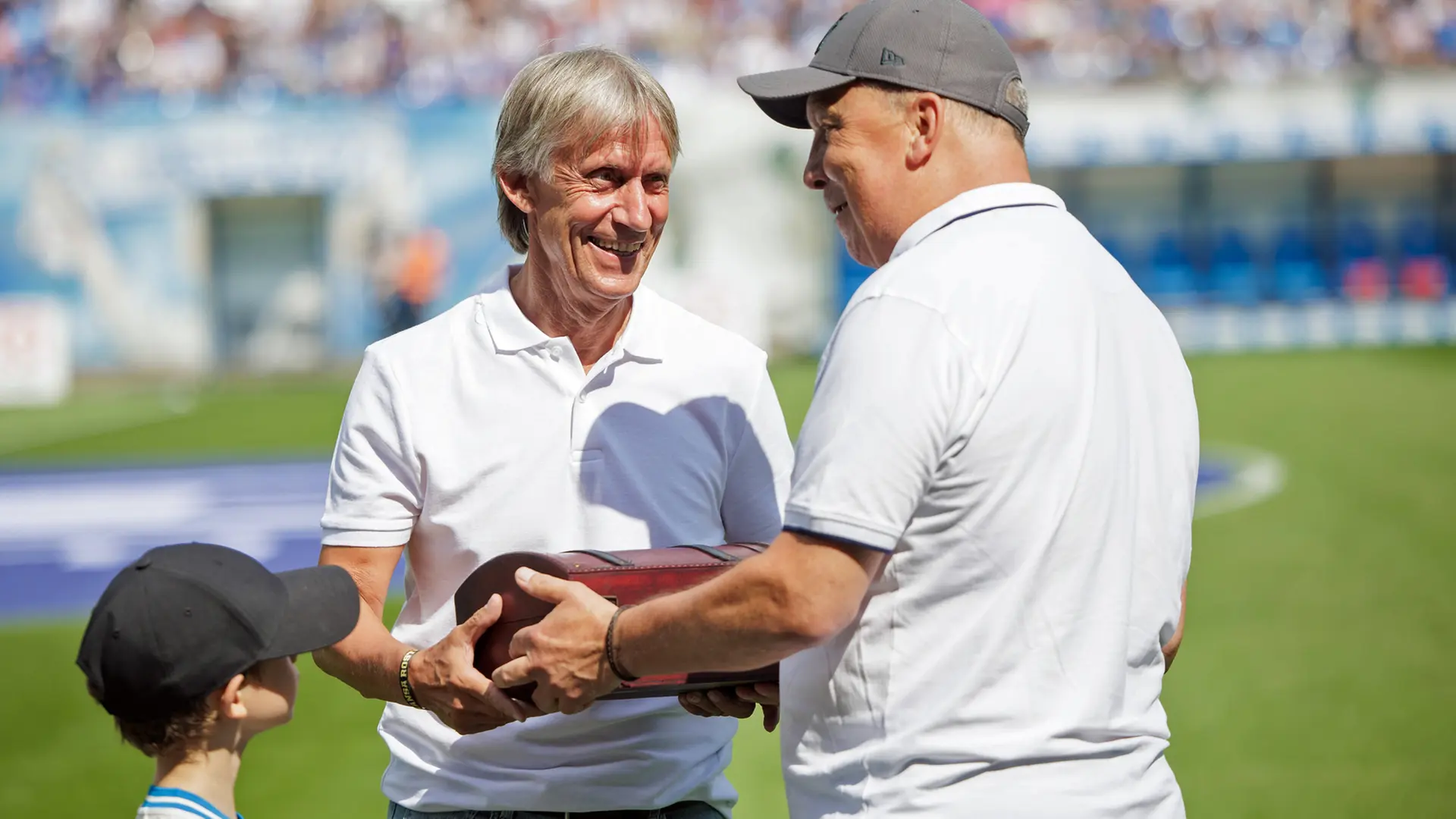 "Werde immer Fan bleiben" - Club-Legende Axel Schulz verlässt Hansa ...