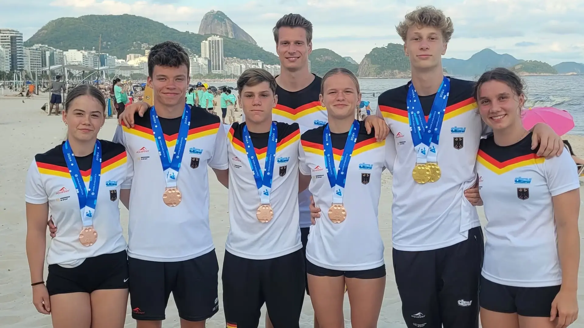 Doppel-Gold: Rostocker Wasserspringer gewinnt zweimal bei WM | ndr.de