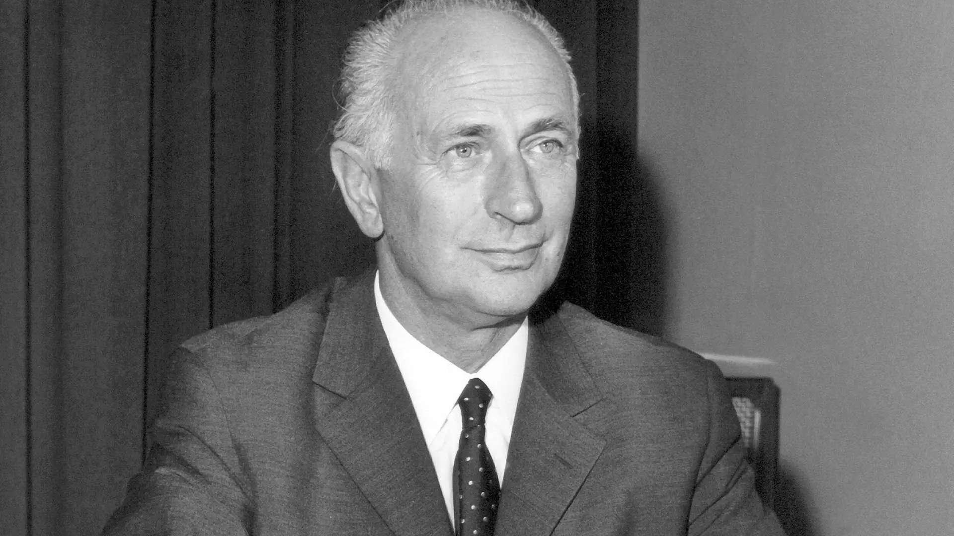 Bei den Hamburgern beleibt: Bürgermeister Paul Nevermann | ndr.de