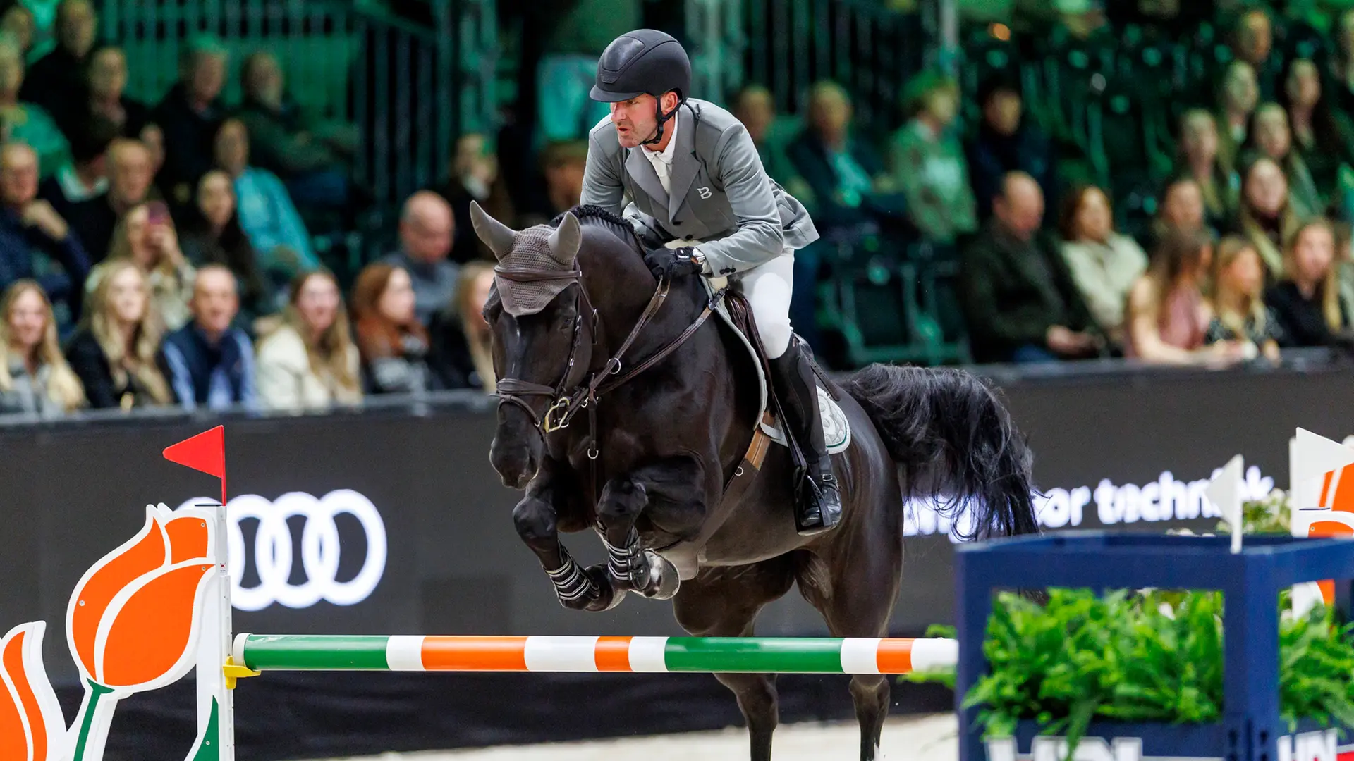 Reiten in Hohen Wieschendorf: Der Große Preis im Re-Live | ndr.de