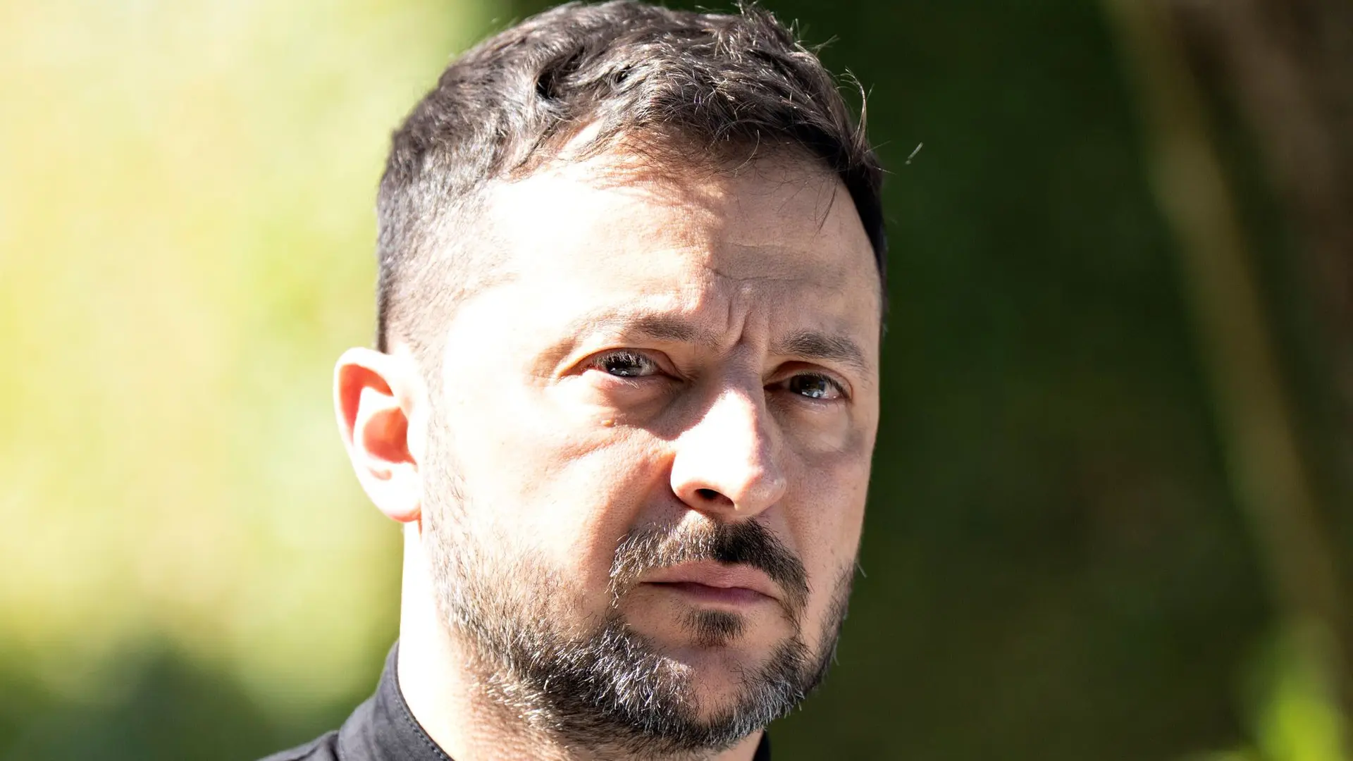 Selenskyj: Mit Trump Stärkung der ukranischen Luftabwehr vereinbart | ndr.de