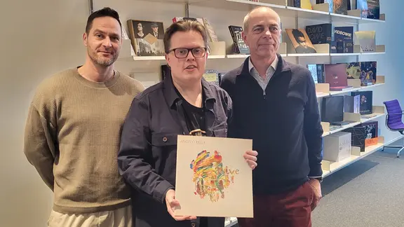 Angelo Kelly bei Plattenproduktion in Röbel zu Gast | ndr.de