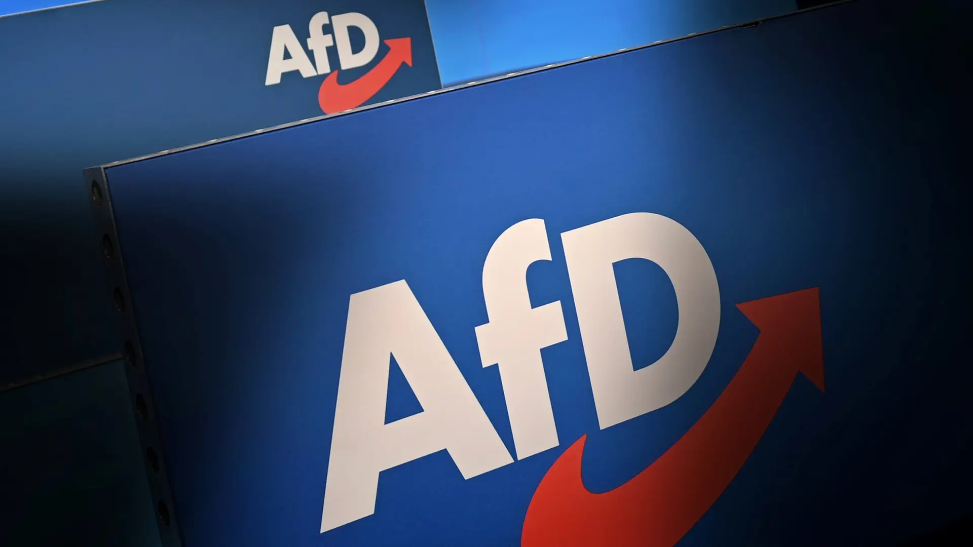 NS-Jargon: AfD-Kandidat Thormann droht der Linken Razzien und ...