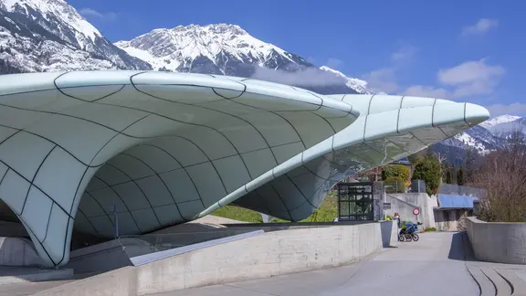 "Mutig mutiger Müther": Buch enthüllt Hintergründe über Binzer ...