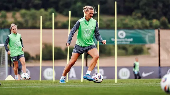 VfL Wolfsburg: Popp die Konstante im größten Umbruch der VfL-Geschichte ...