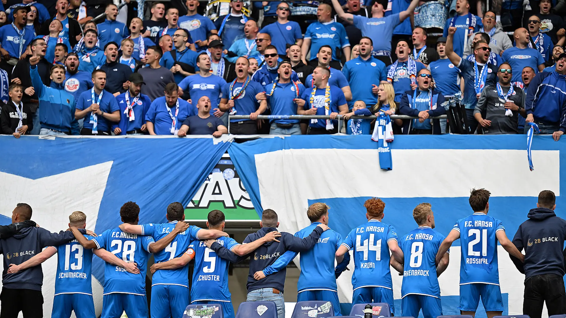 SV Pastow - Hansa Rostock: DFB-Pokal-Träume gegen Erfolgsdruck | ndr.de