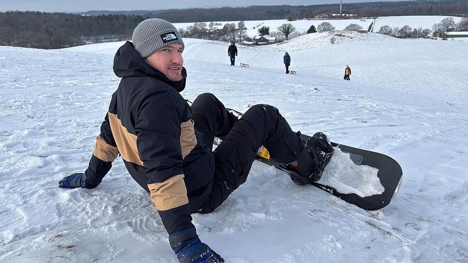 167-Meter-Abfahrt: Rodelurlaub am Bungsberg | tagesschau.de