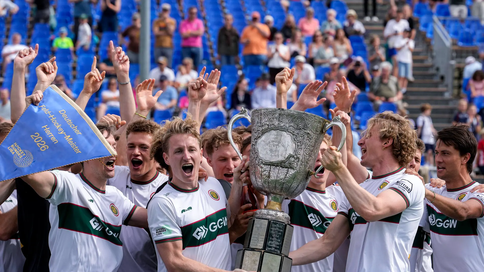 Hamburger Polo Club erstmals deutscher Hockey-Meister | ndr.de