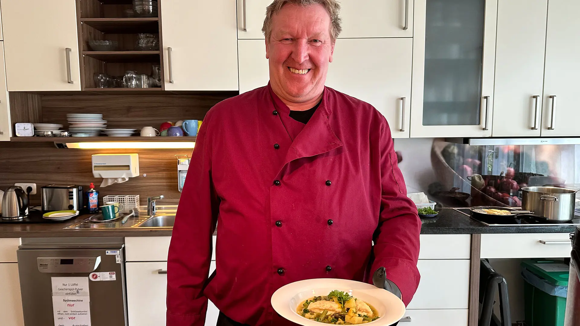 Kent Hansen kocht in einem Hospiz | ndr.de