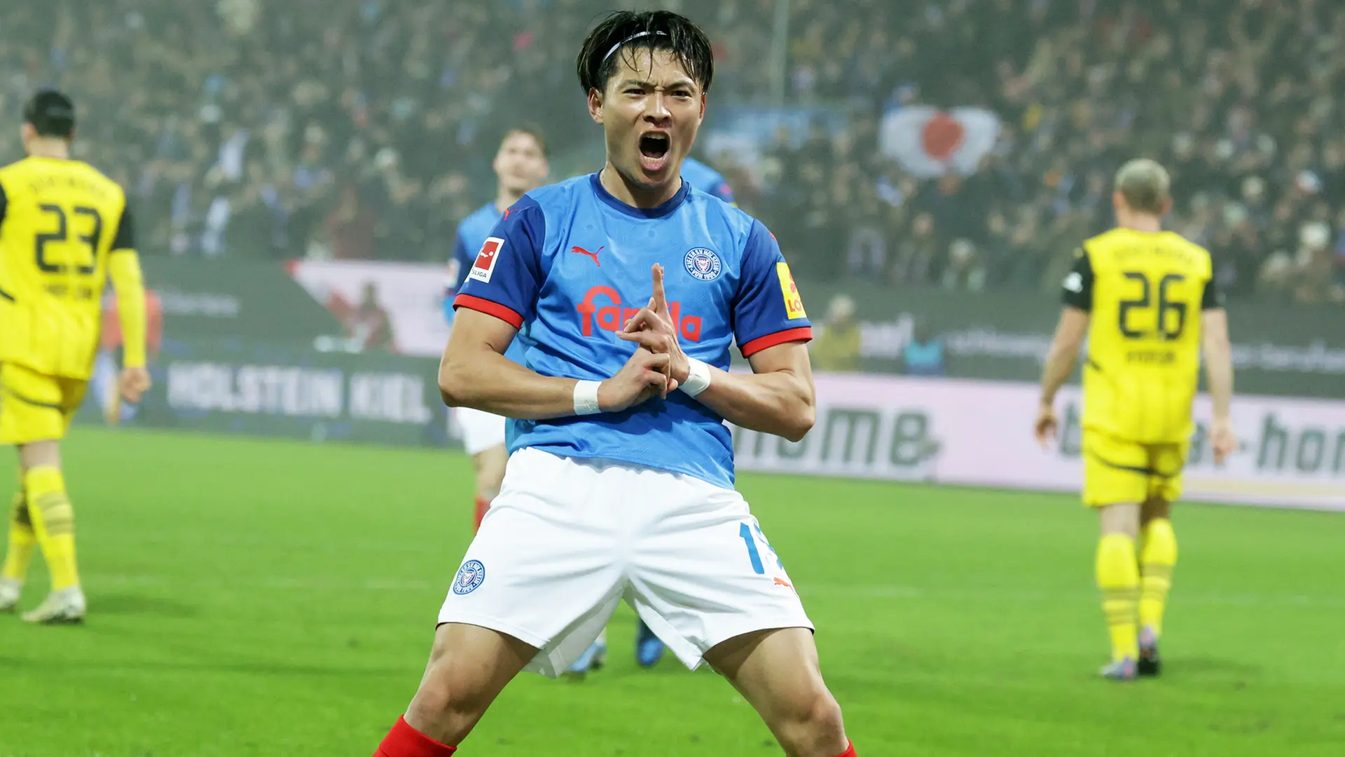 Holstein Kiel grandios: Heimsieg gegen Borussia Dortmund | ndr.de