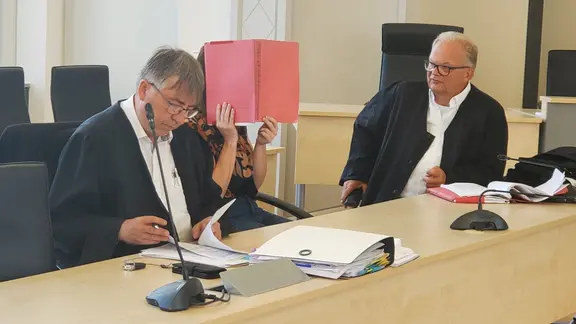 50 000 Euro: Neue Flutlichtanlage für den SV Pepelow | ndr.de