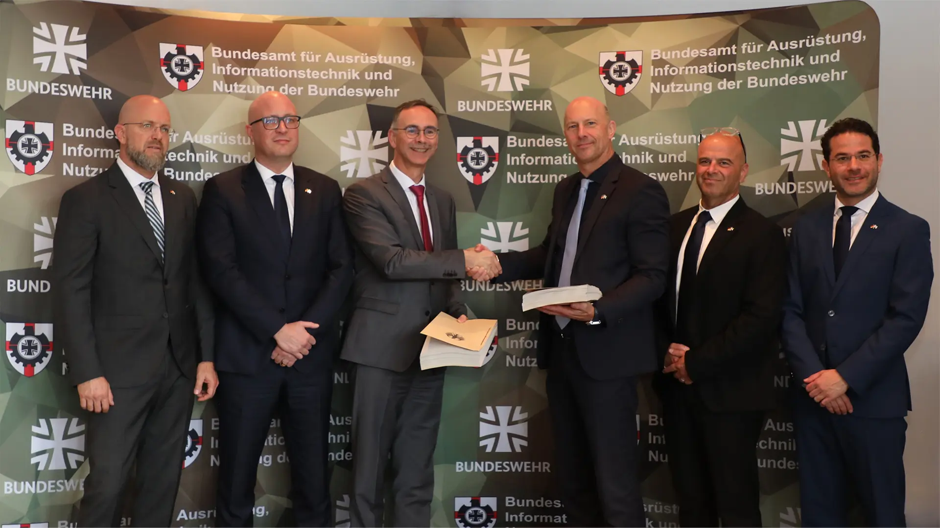 Rüstung: FFG baut Gefechtsfahrzeuge für Bundeswehr-Spezialkräfte | ndr.de