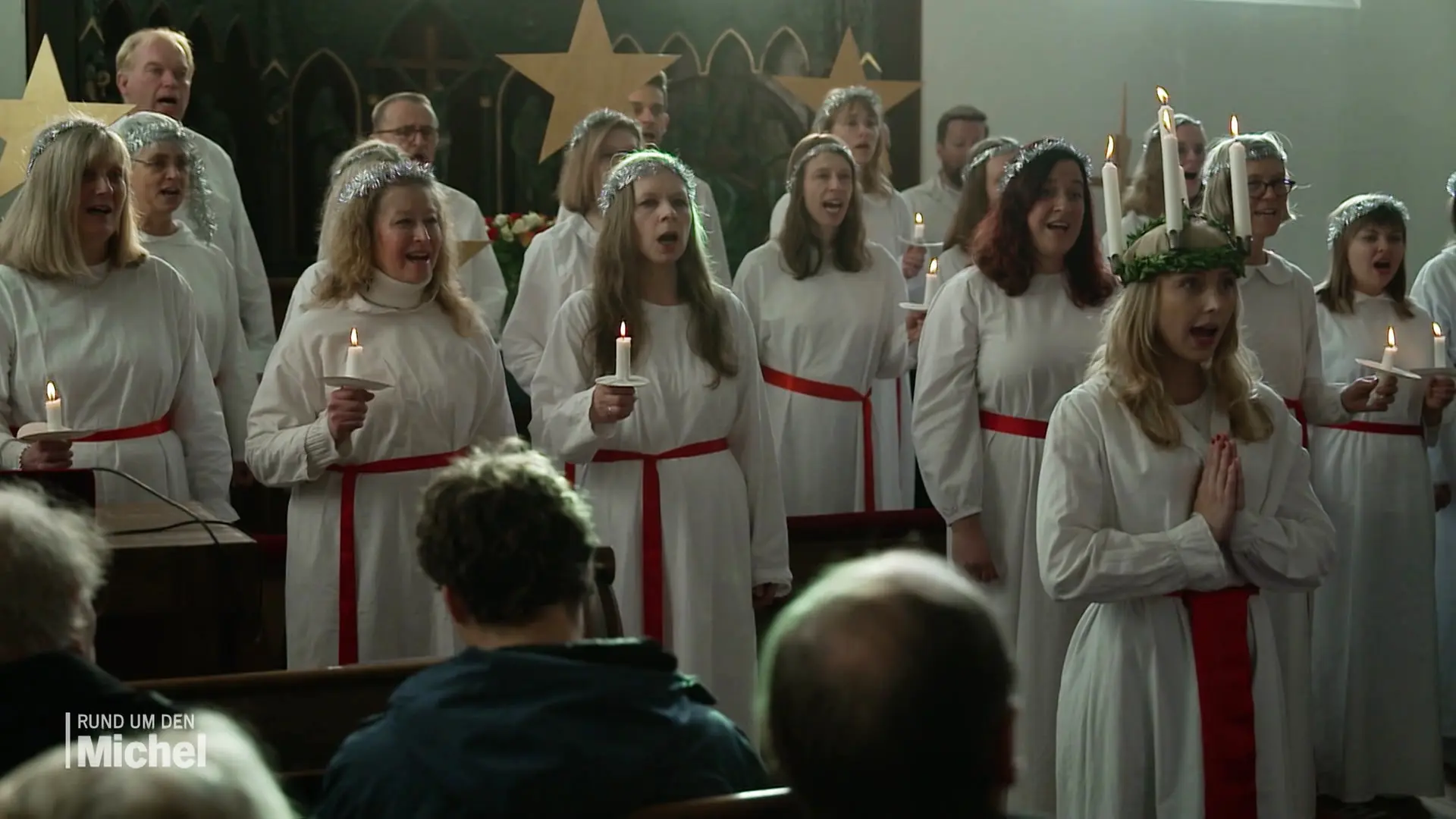 Lucia-Fest in der schwedischen Seemannskirche | ndr.de