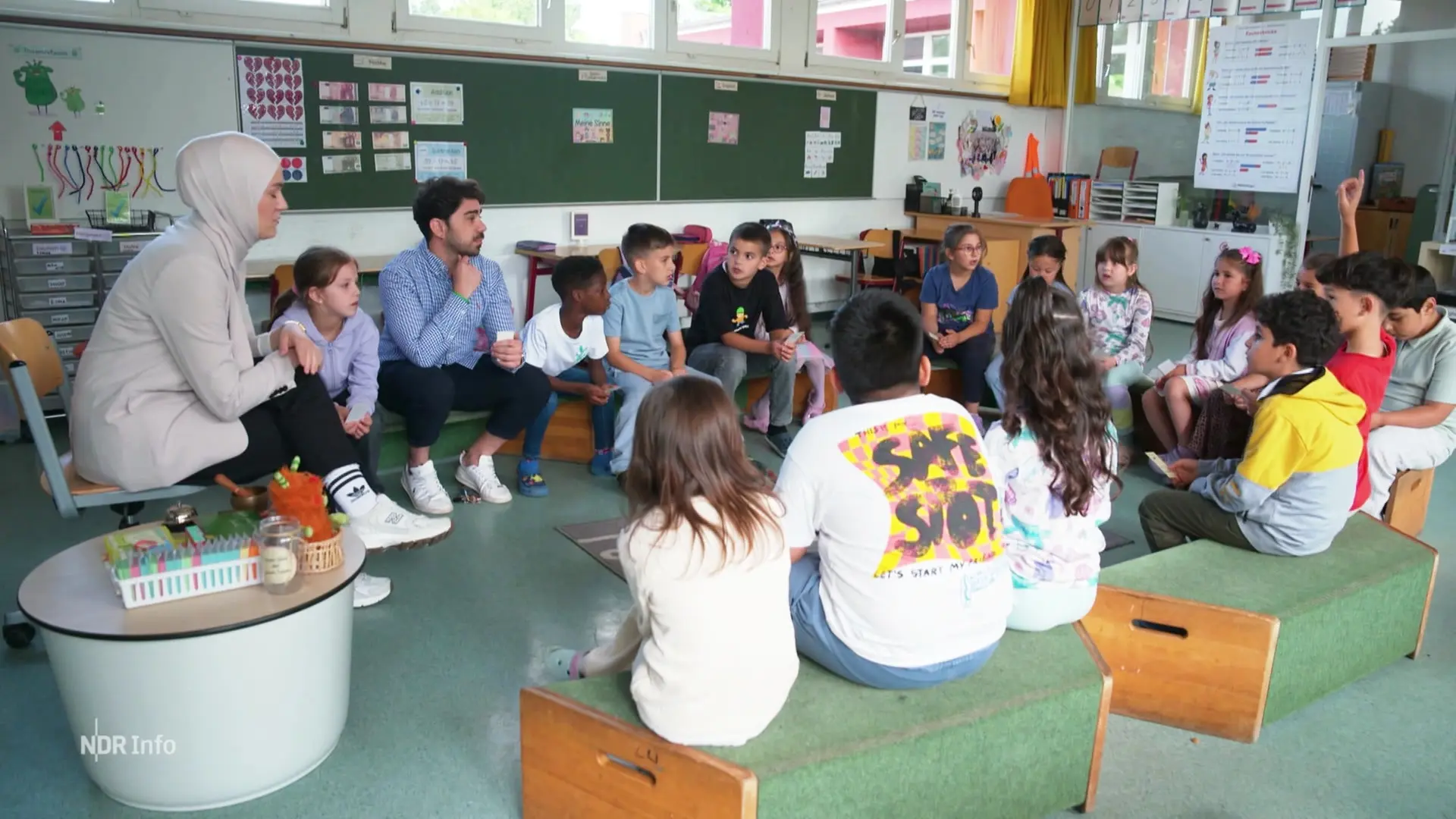 Porno vanessa argote katie has a really nice home plus she