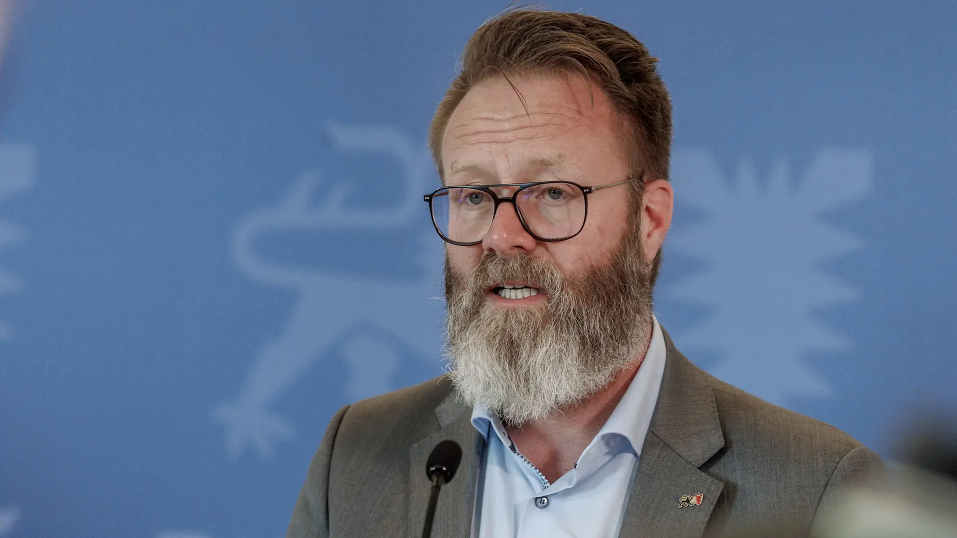 Madsen zum beschlossenen Investitionsbooster: "Jetzt geht es los!" | ndr.de