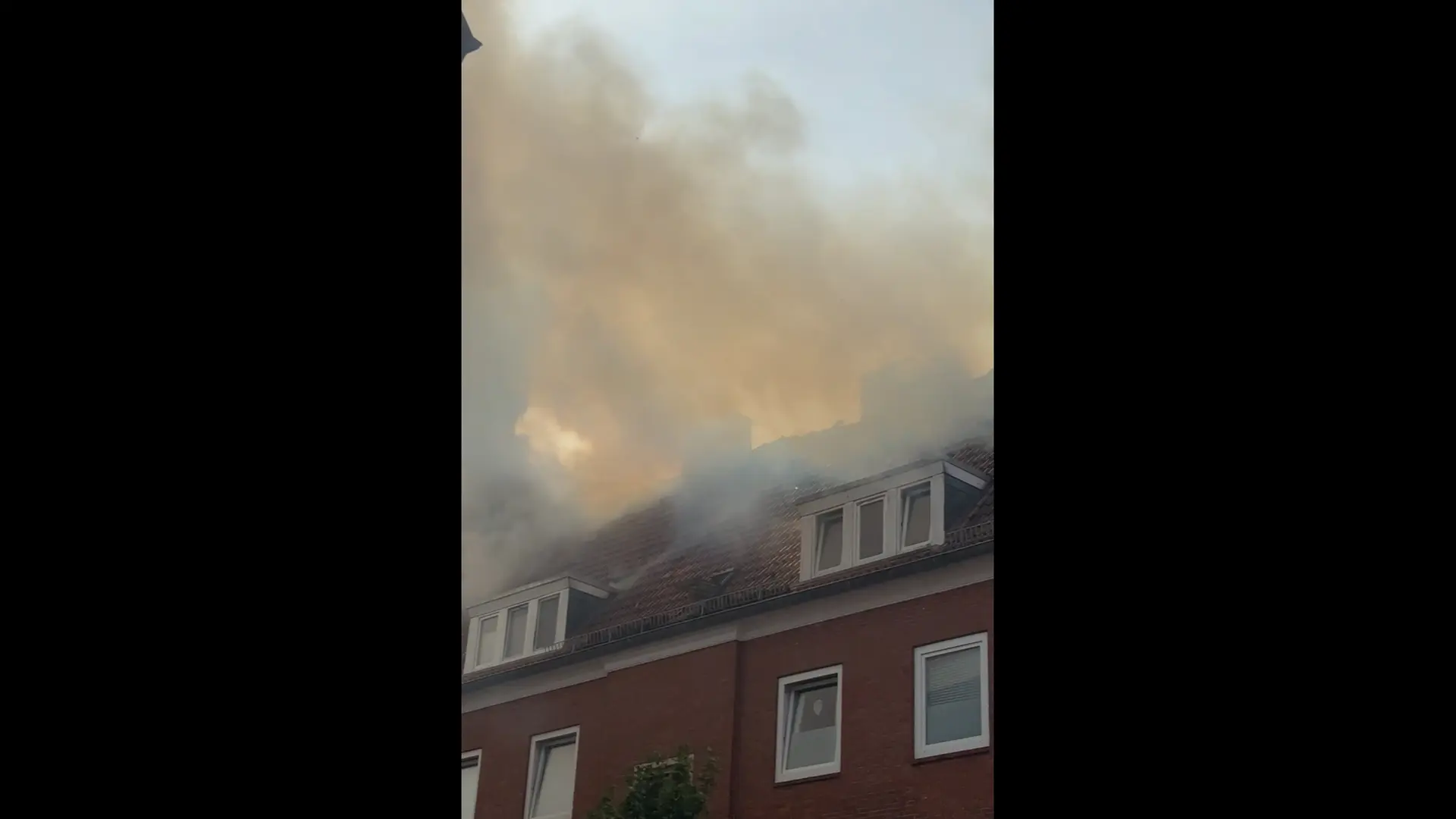 Emden: 50 Menschen nach Großbrand ohne Wohnung | ndr.de